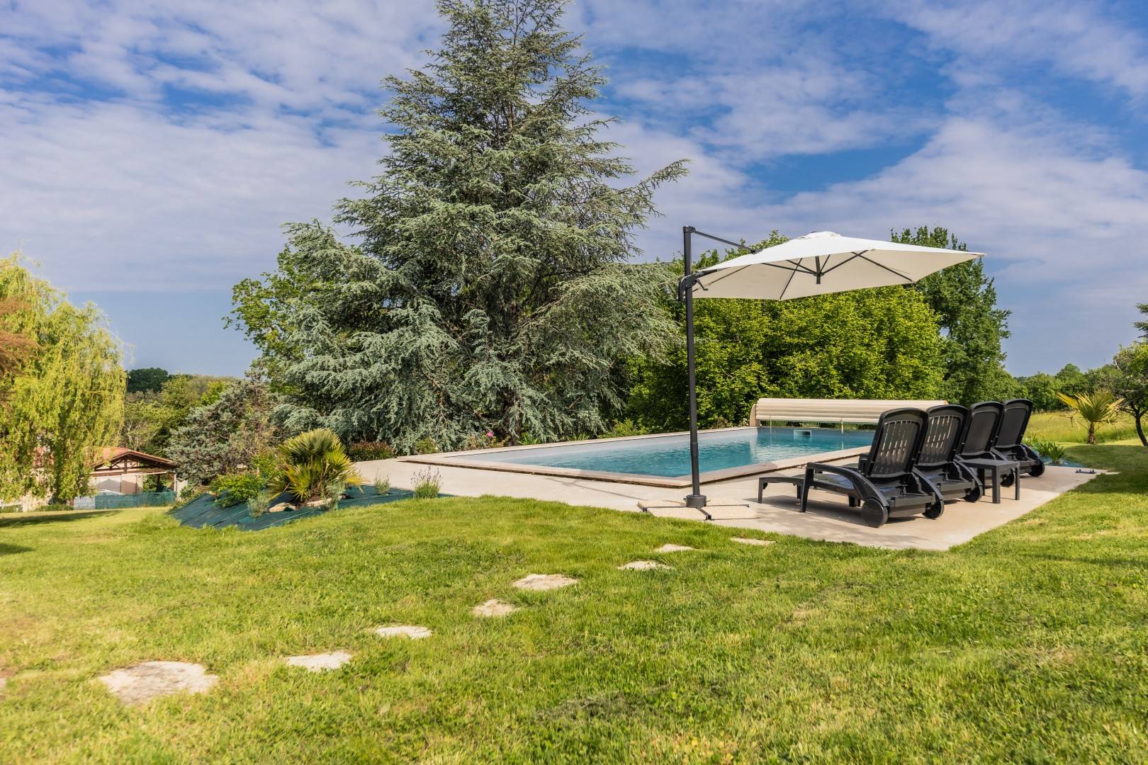 Book now Maison Gourdon at Dordognemaison.com